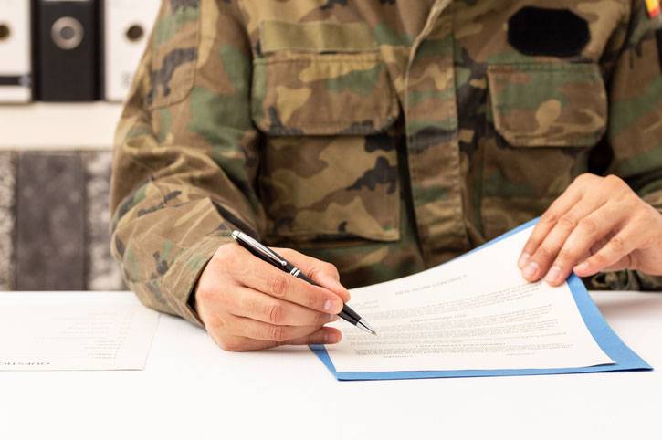The Military Service Member and Veteran’s Guide to HR Management ...